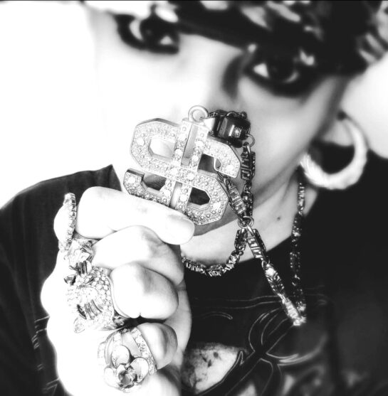 Συνέντευξη με την Natasha V - Rapnroll.gr